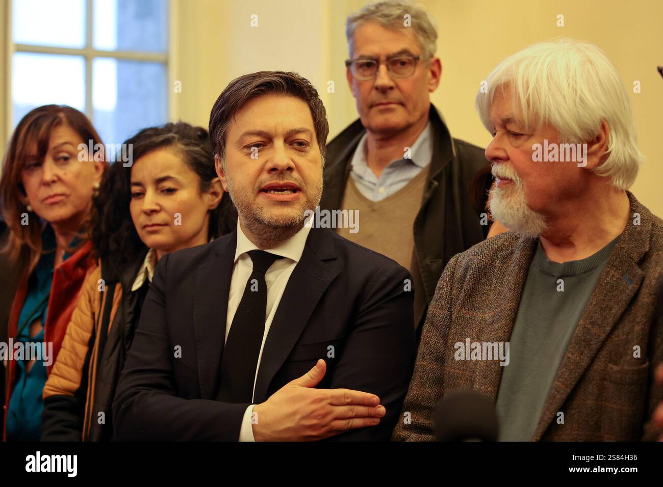 Marseille, France. 20th Jan, 2025. Paul Watson seen alongside Mayor ...