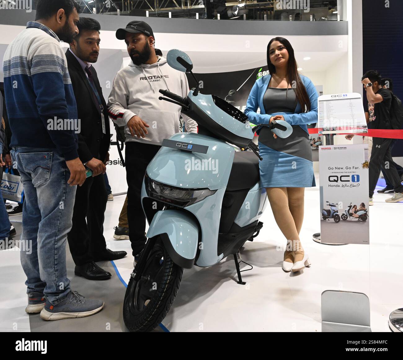 New Delhi, India. 20th Jan, 2025. NEW DELHI, INDIA - JANUARY 20: Visitors look at Honda company ...