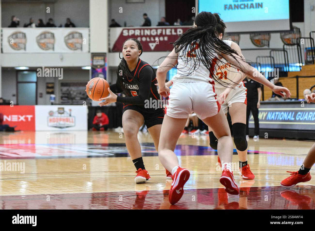SPRINGFIELD, MA - JANUARY 20: Shaena Brew of Etiwanda (5) during the ...