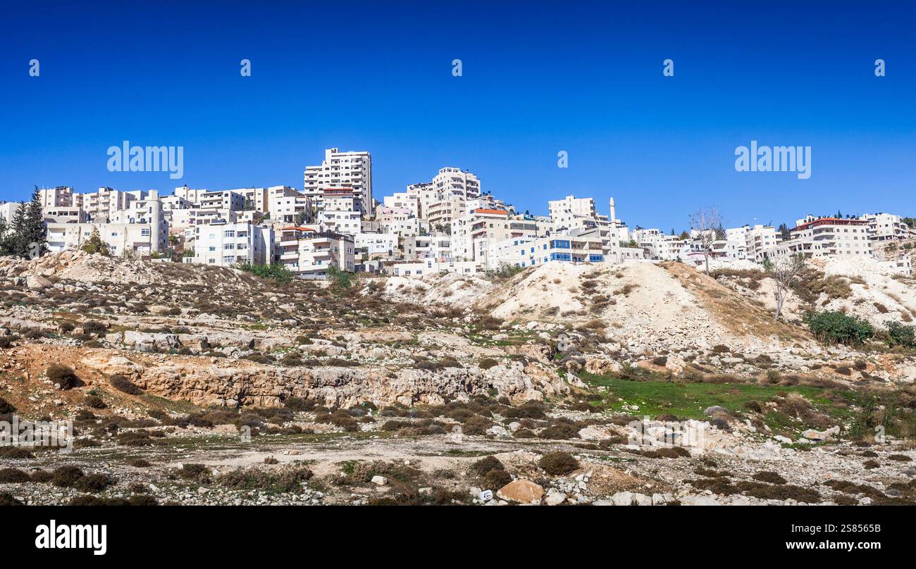 Cliff-top residential buildings in Jerusalem, Israel Stock Photo - Alamy