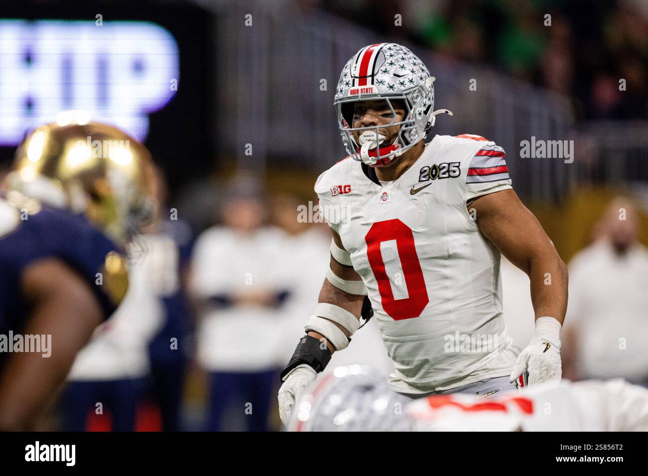 January 20, 2025: Ohio State linebacker Cody Simon (0) lines up against ...