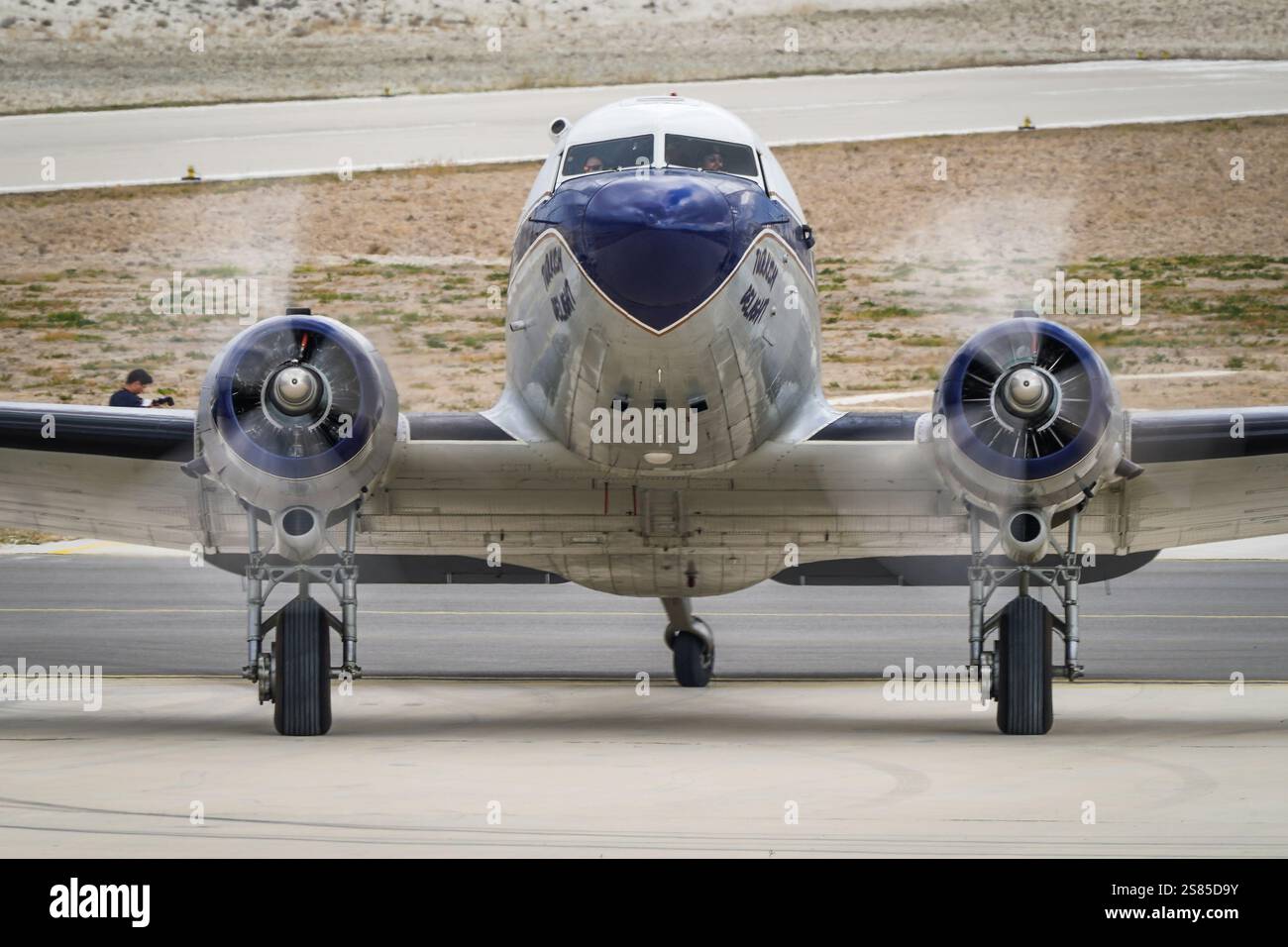 ESKISEHIR, TURKIYE - SEPTEMBER 21, 2024: Private Douglas DC-3A (2204 ...