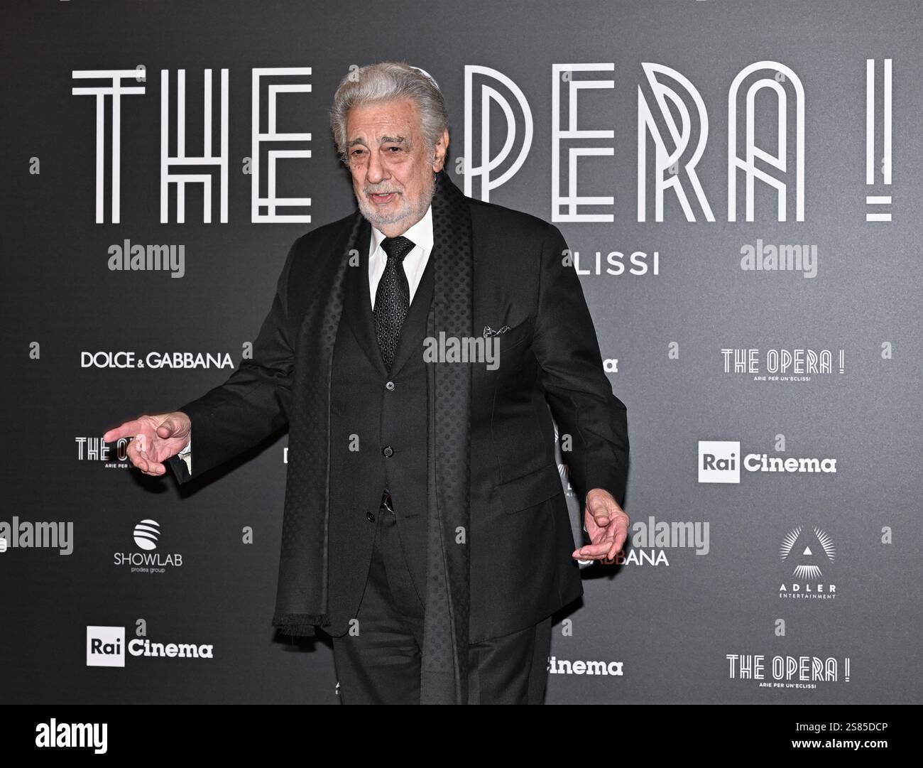 Milan, Italy. 19th Jan, 2025. Placido Domingo THE OPERA! photocall of ...