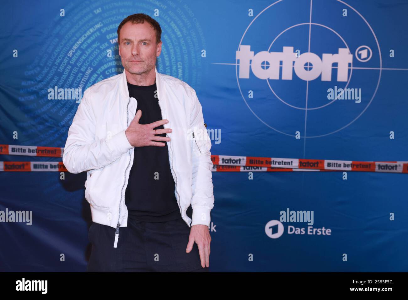 20.01.2025, Mark Waschke zur Premiere von Tatort: Vier Leben, Delphi ...