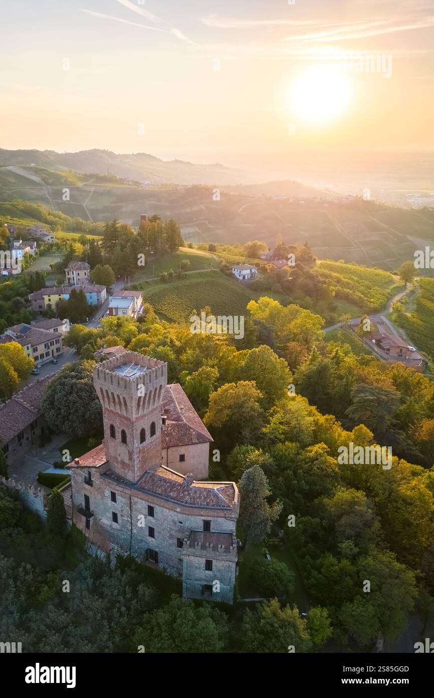 Cigognola castle hi-res stock photography and images - Alamy