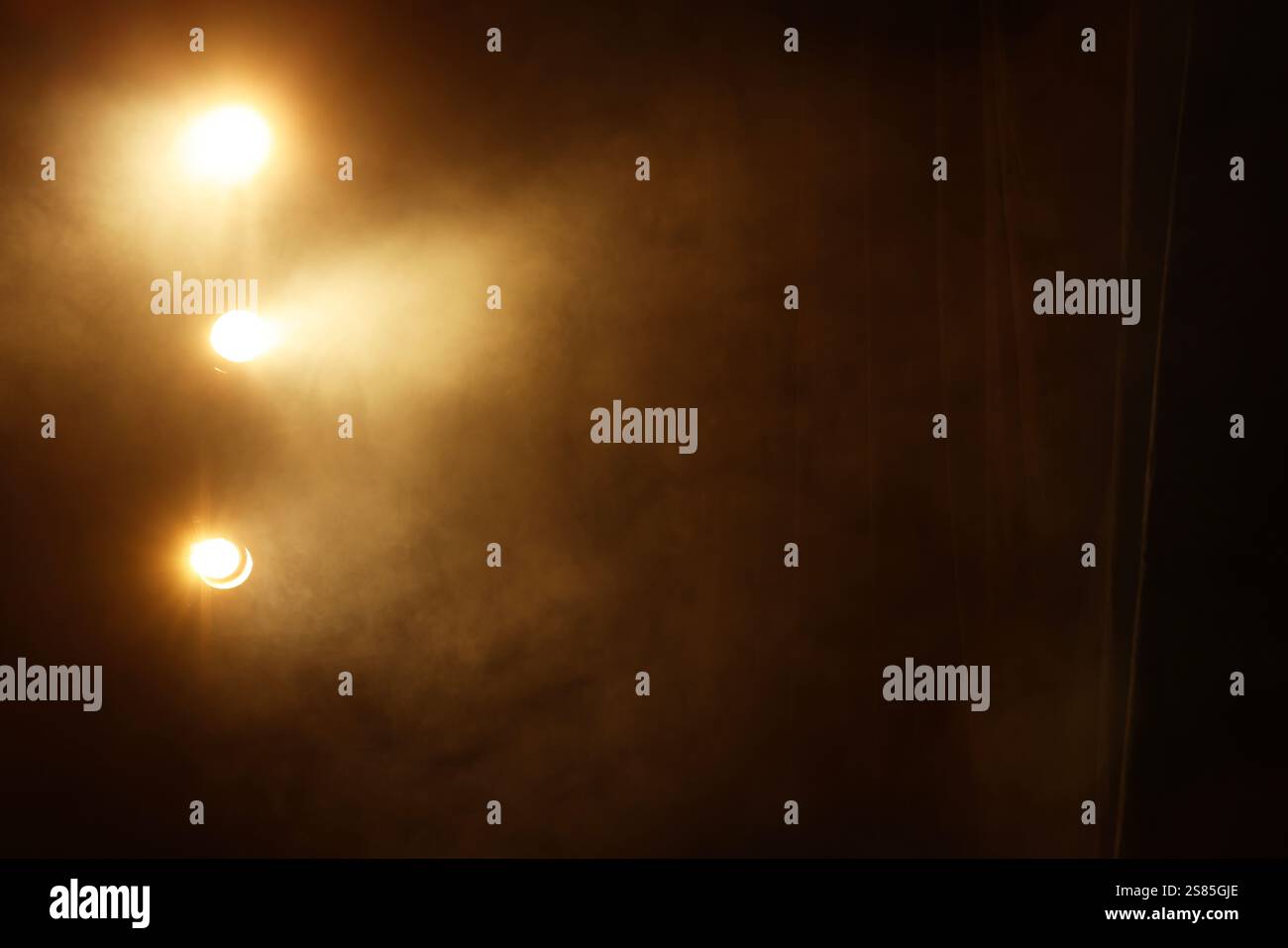Professional spotlights and smoke on stage in theatre Stock Photo - Alamy