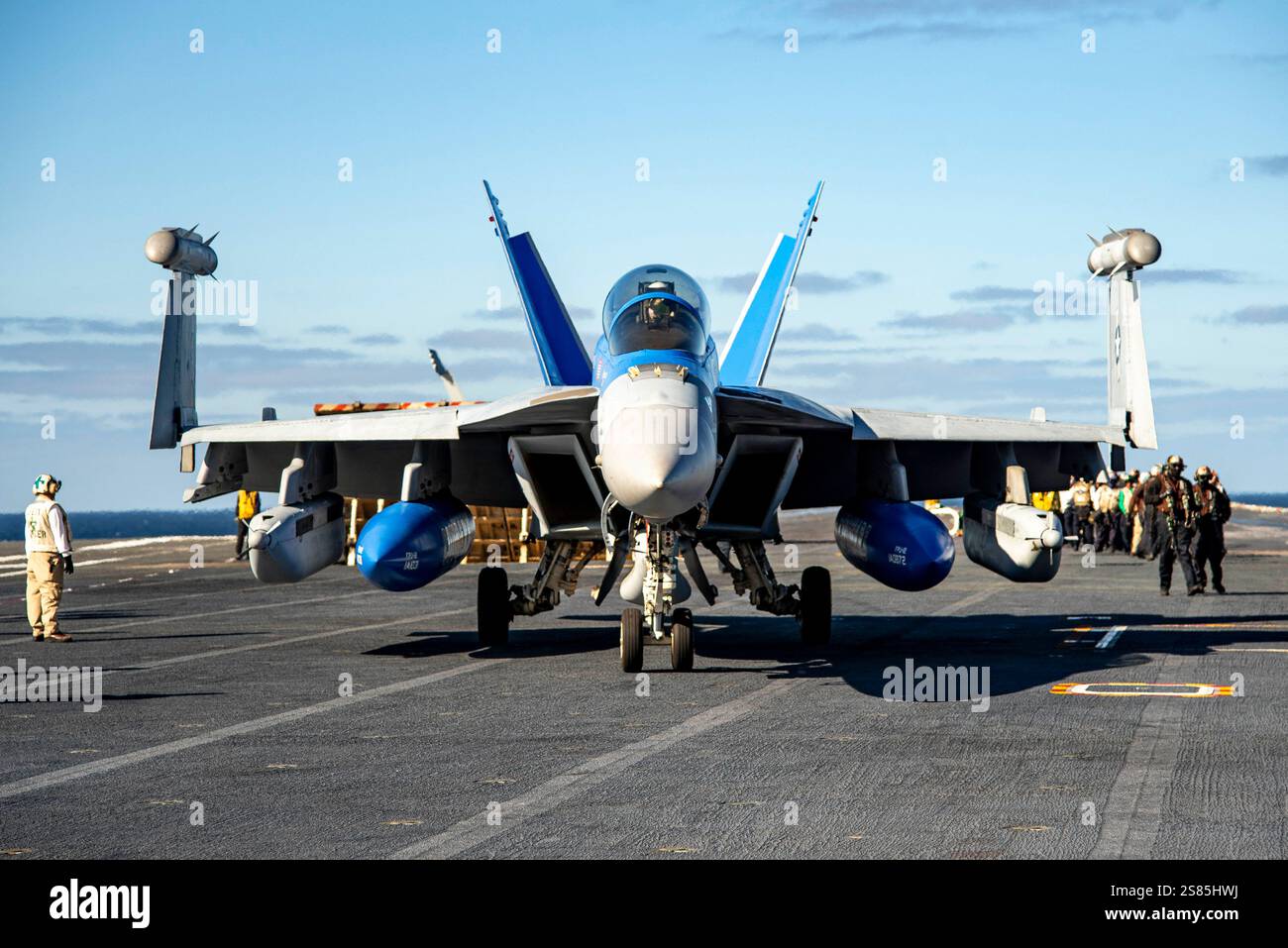 An E/A-18G Growler from the "Cougars" of Electronic Attack Squadron ...