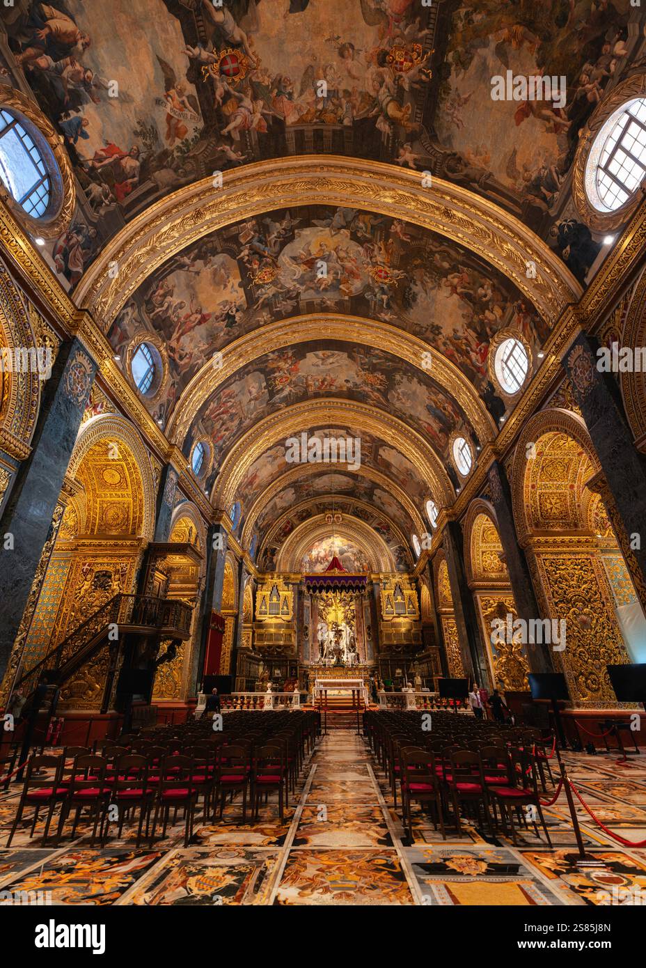 Experience stunning architecture valletta malta hi-res stock ...