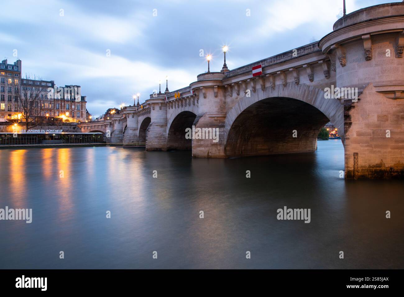 Pont Neuf bridge and River Seine, with old houses, Paris, France Stock ...
