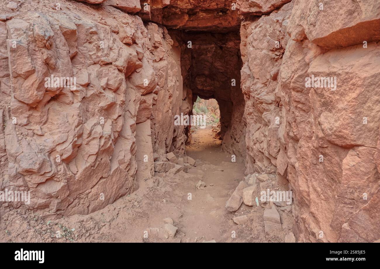 North kaibab trail tunnel hi-res stock photography and images - Alamy