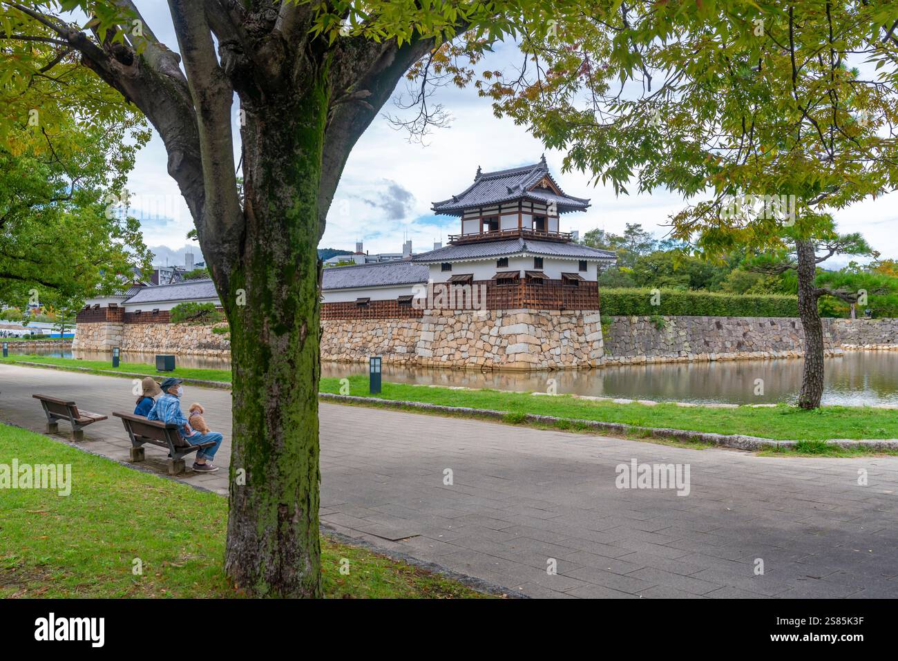 View of Omotegomon (Main Gate) and moat, entrance to Hiroshima Castle ...