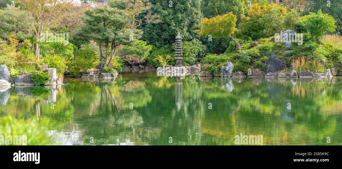 View of Shoseien Garden in early Autumn, Shimogyo Ward ...