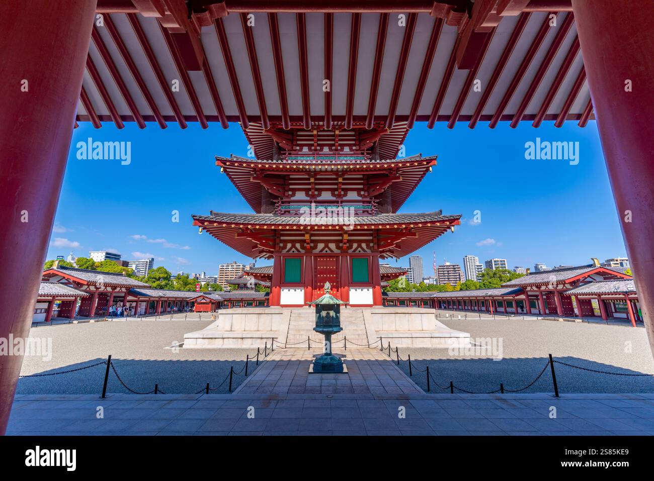 View of Shitenno-ji Gojunoto (Five Story Pagoda) on a sunny day ...