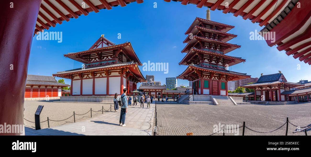 View of Shitenno-ji Gojunoto (Five Story Pagoda) on a sunny day ...