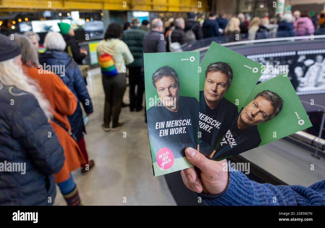 Drei Flyer Ein Mensch ein Wort / Kanzlerkandidat der Grünen Robert ...