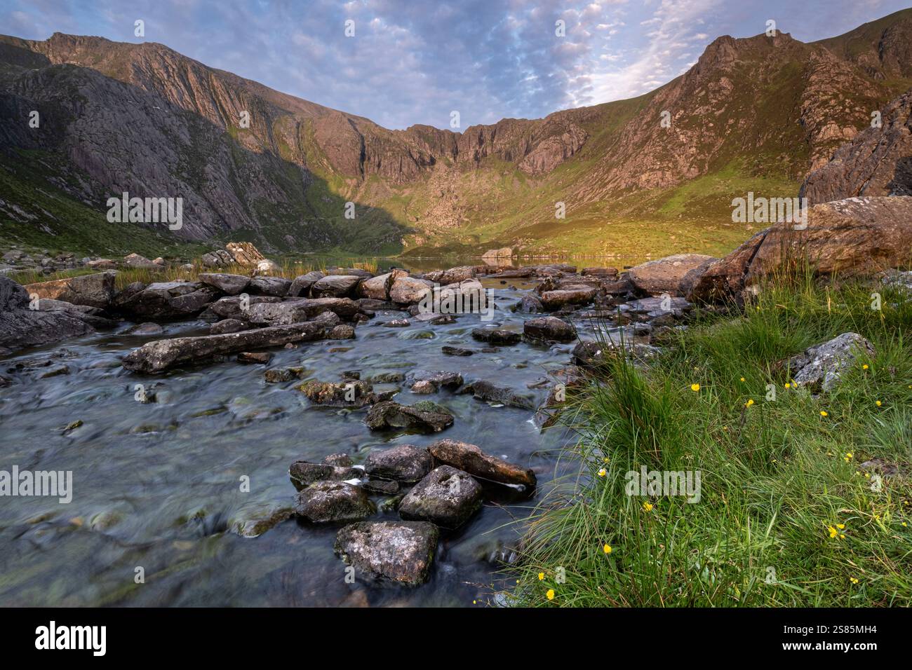 Cwm idwal wales hi-res stock photography and images - Alamy