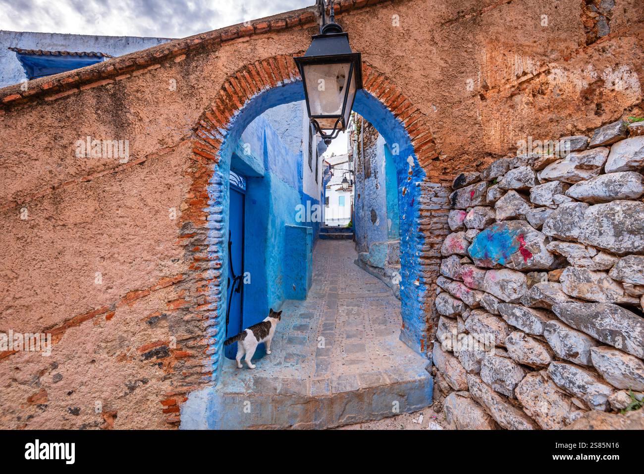 Old arched city gates entering the medina of Chefchaouen (The Blue City ...
