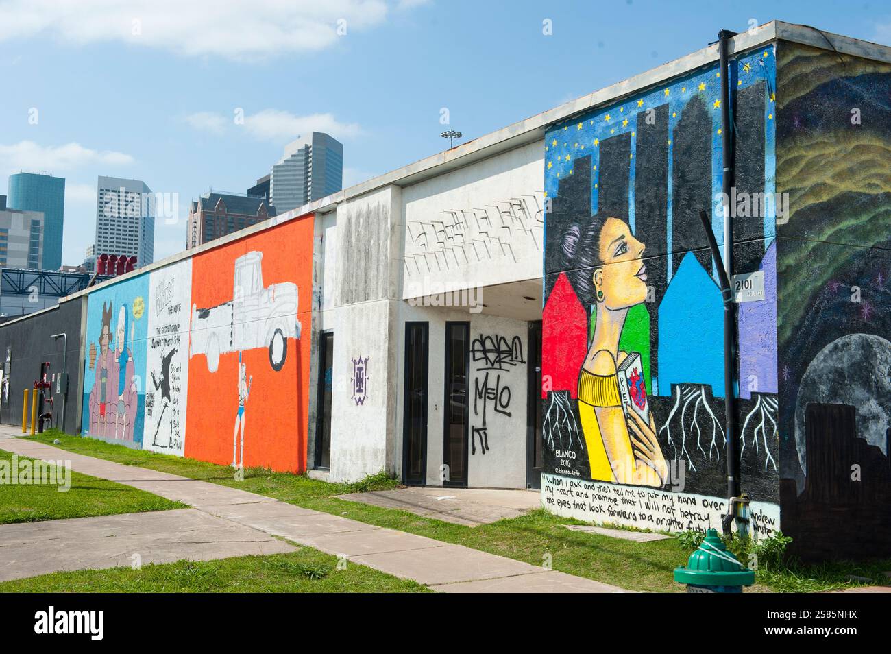 Murals by Blanco, East Downtown Houston, Houston, Texas, United States ...