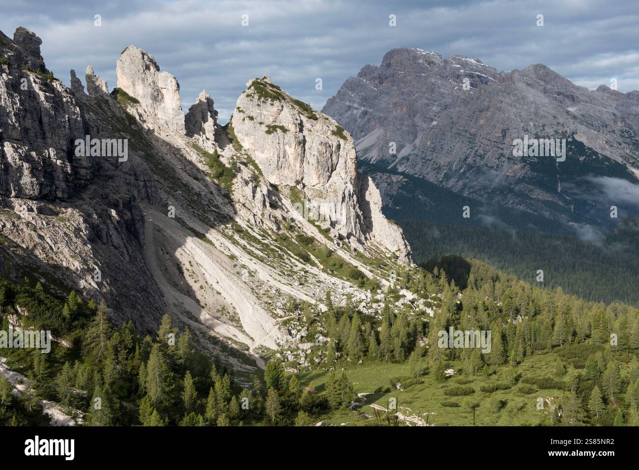 Three Peaks Nature Park, Dolomites, South Tyrol (Alto Adige), Italy ...