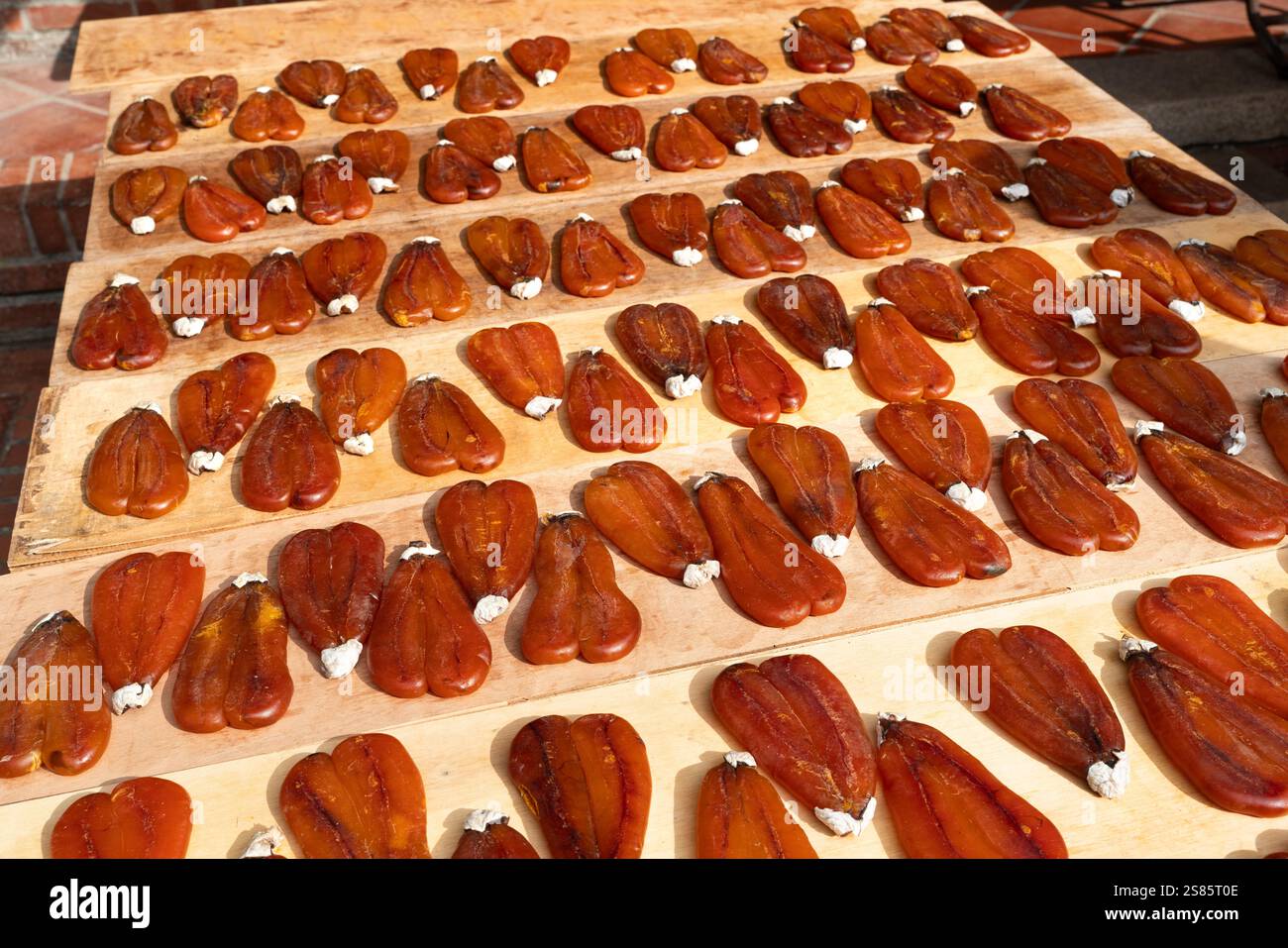 Making process of fresh mullet roe, dried using sun exposure and shade ...