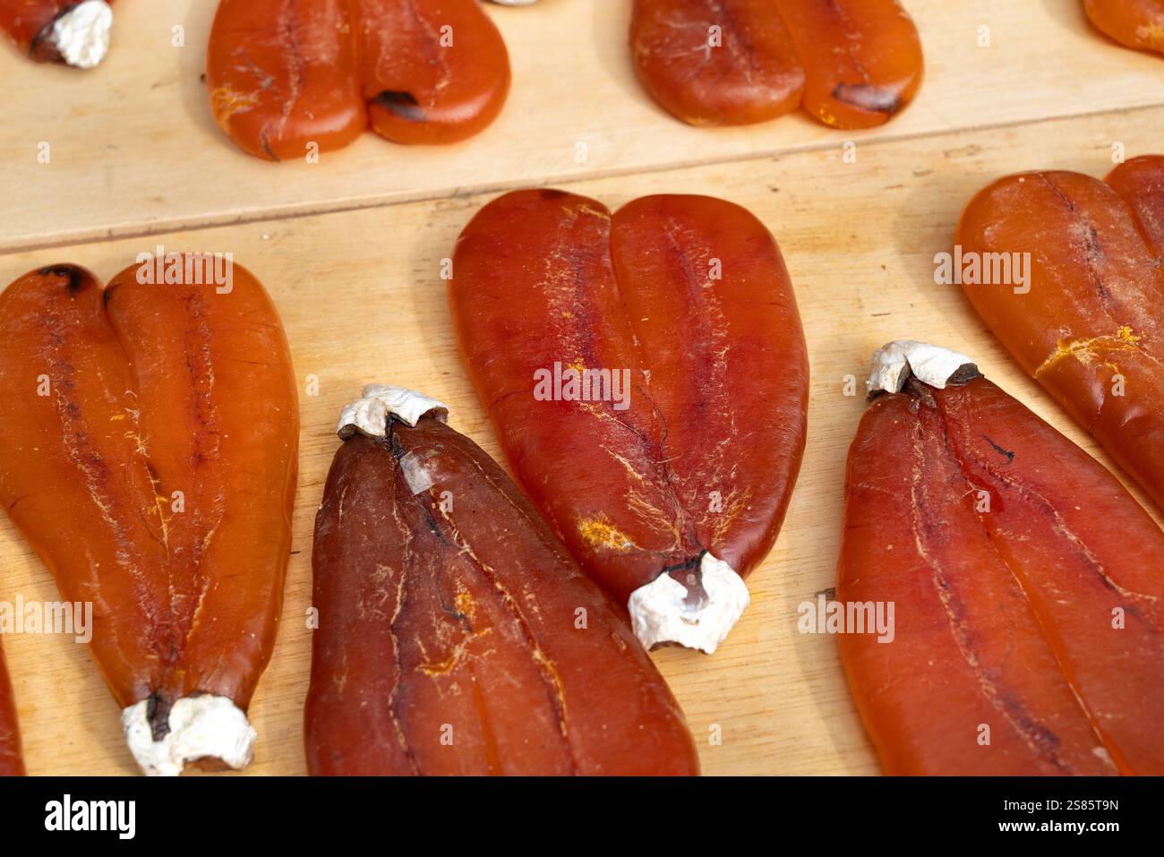 Making process of fresh mullet roe, dried using sun exposure and shade ...