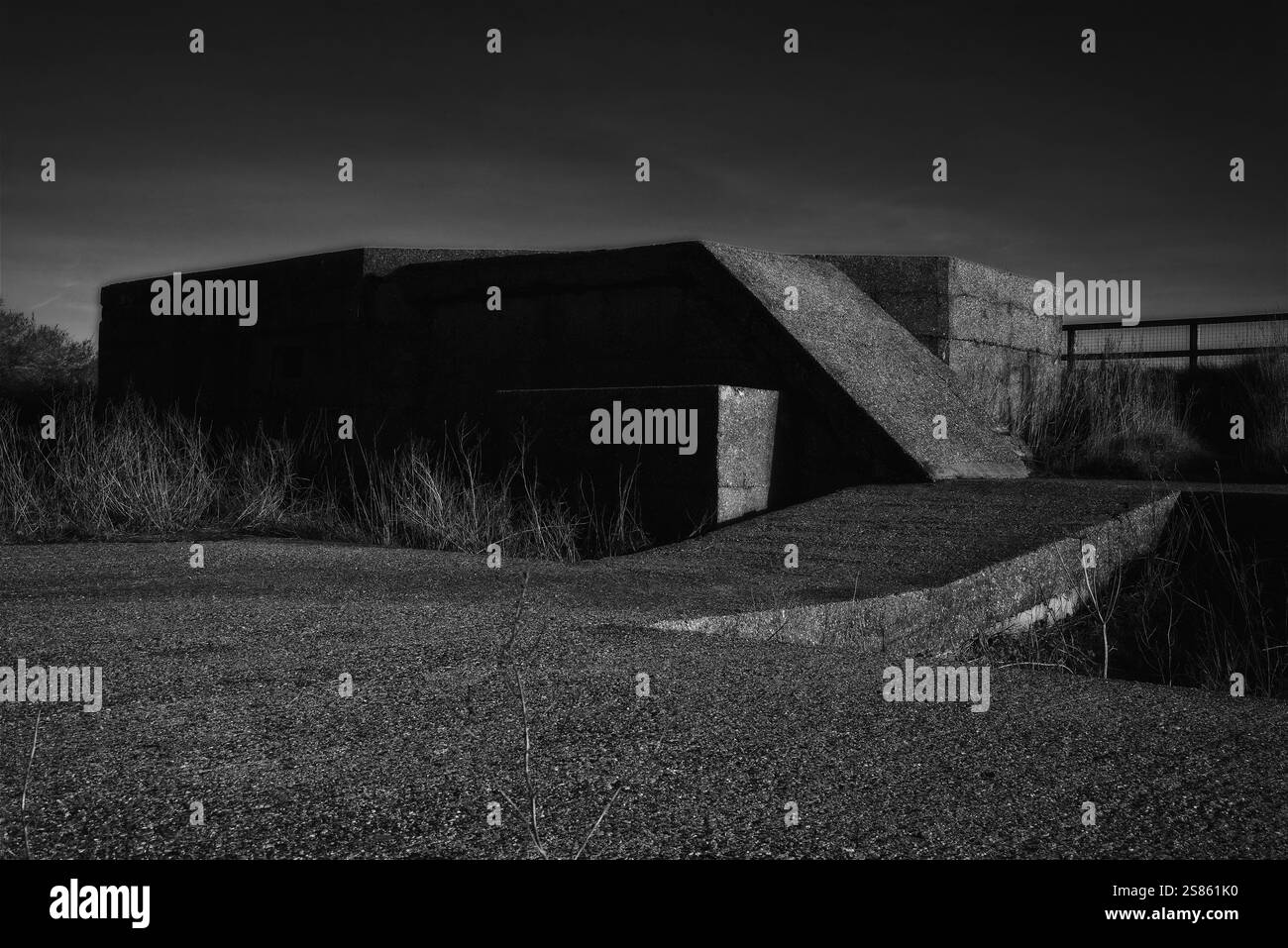 World War 2 defence bunker on the Suffolk coast Stock Photo - Alamy