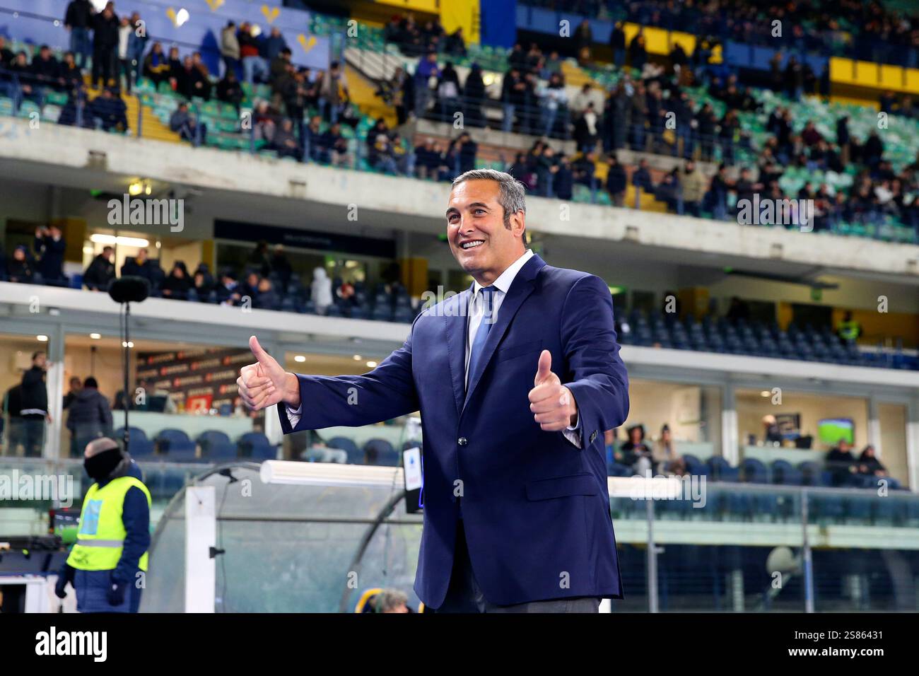 Verona, Italia. 19th Jan, 2025. Italo zanzi In action during the Serie ...
