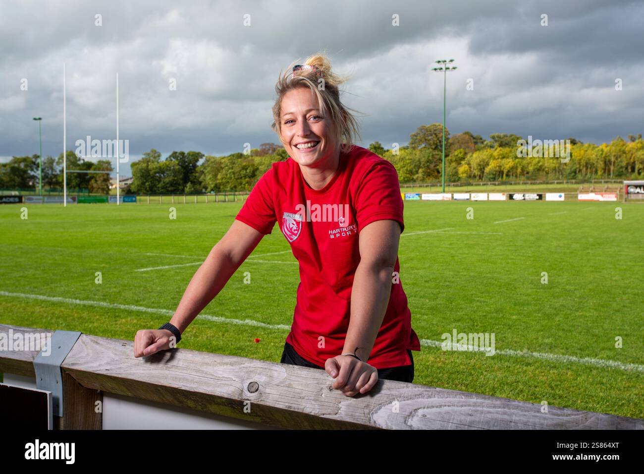 Shot in 2019. Portrait of Natasha May "Mo" Hunt England women's rugby ...