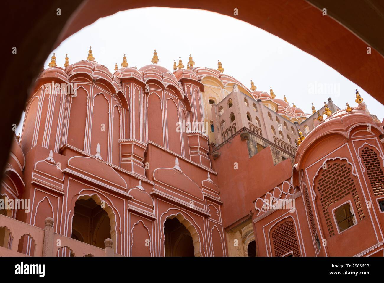 Facade of Hawa Mahal palace of wind in the city of Jaipur, Rajasthan ...