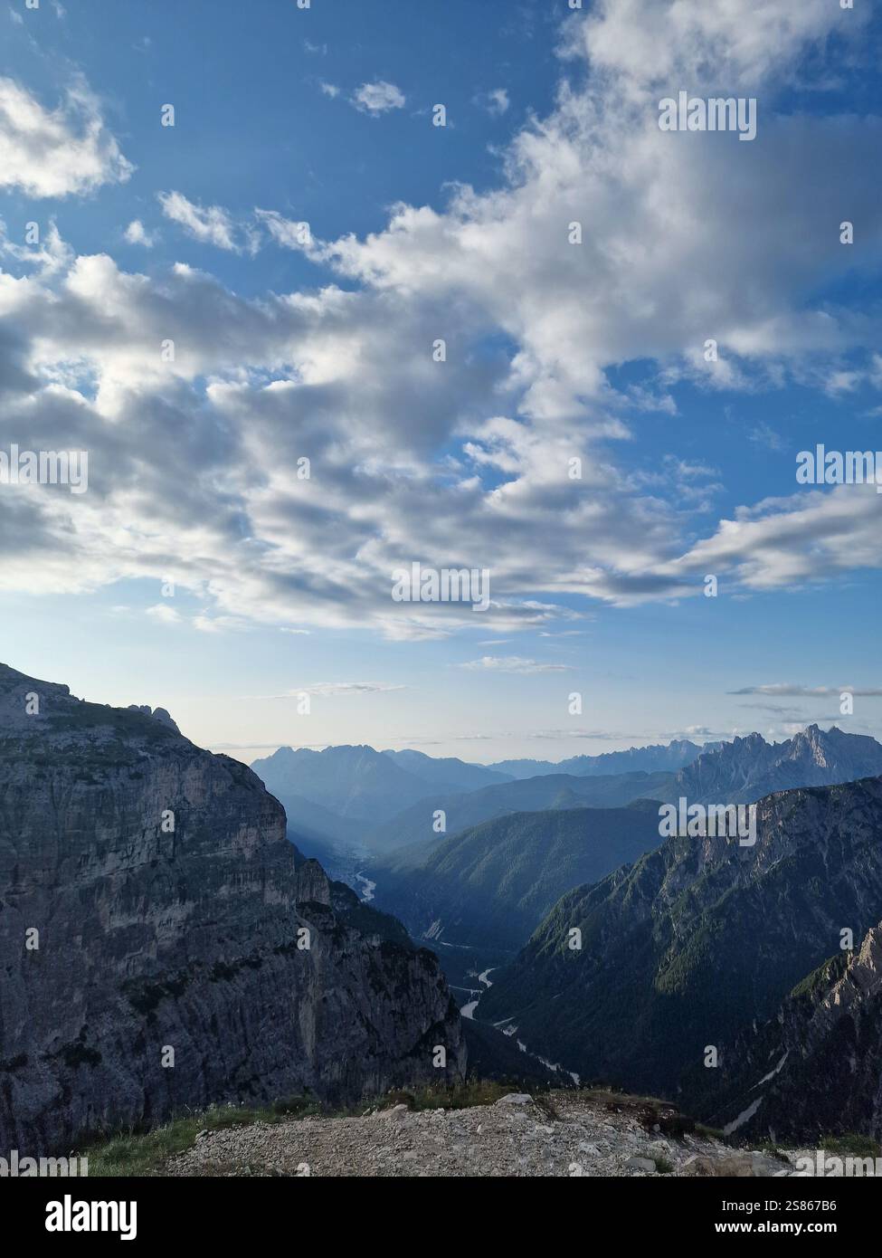 Layers of peaks hi-res stock photography and images - Alamy