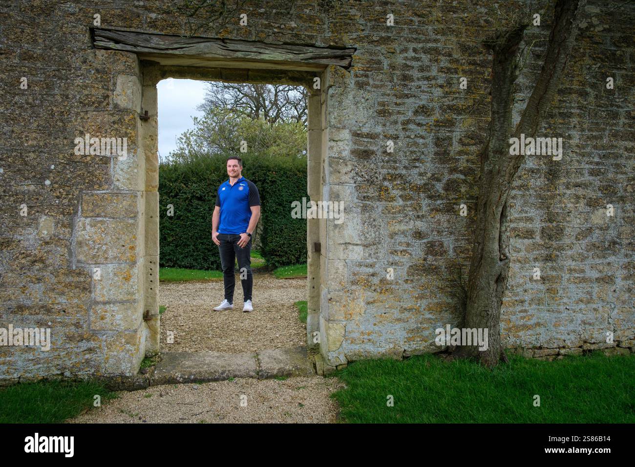 Shot in 2020. Portrait of Bath Rugby club Flanker, Francois Louw at ...