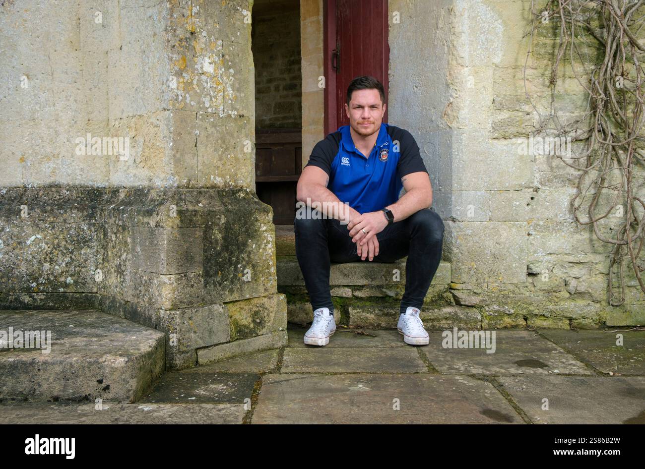 Shot in 2020. Portrait of Bath Rugby club Flanker, Francois Louw at ...