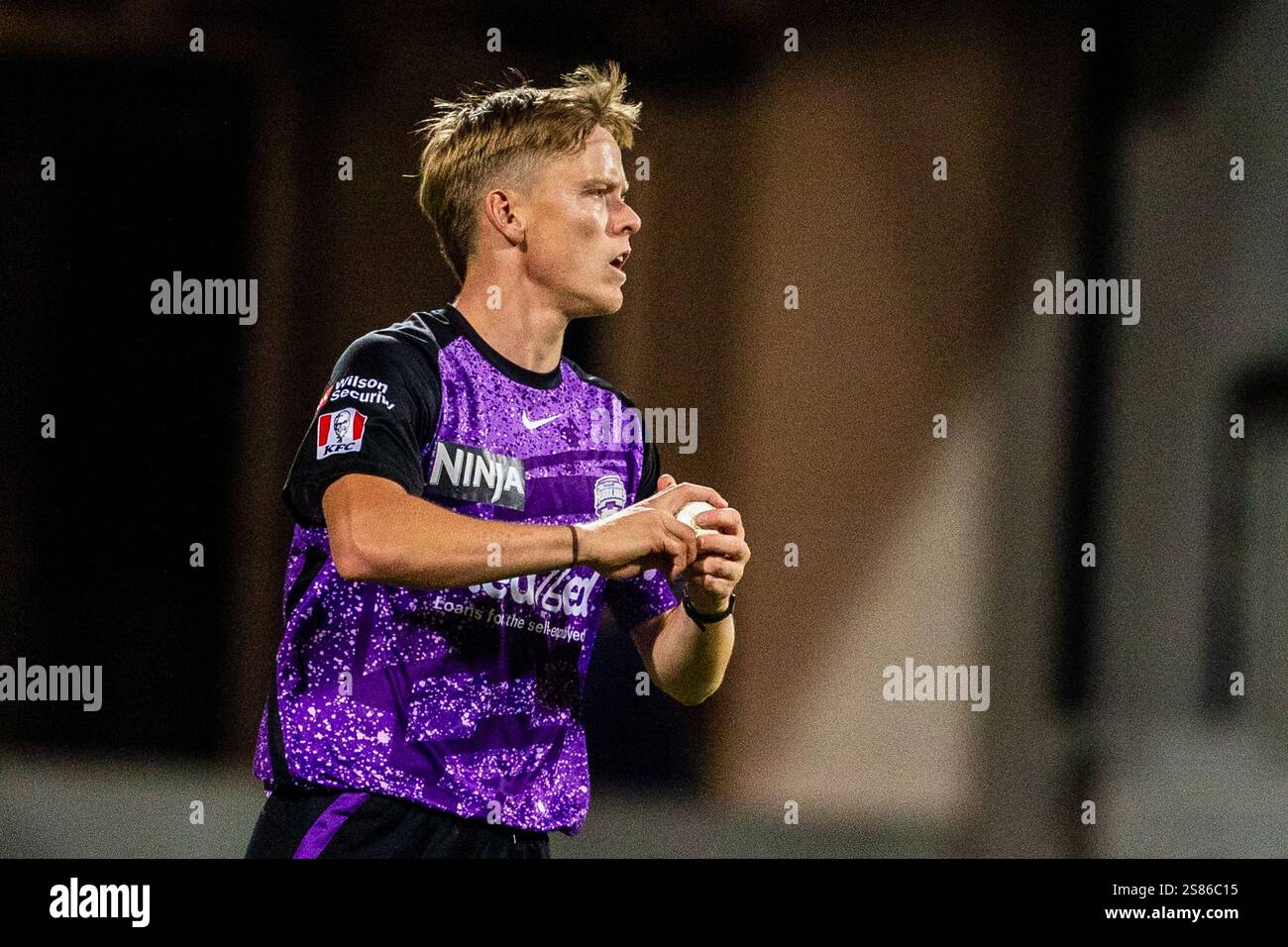 Nathan Ellis bowling for the Hobart Hurricanes during the Big Bash ...