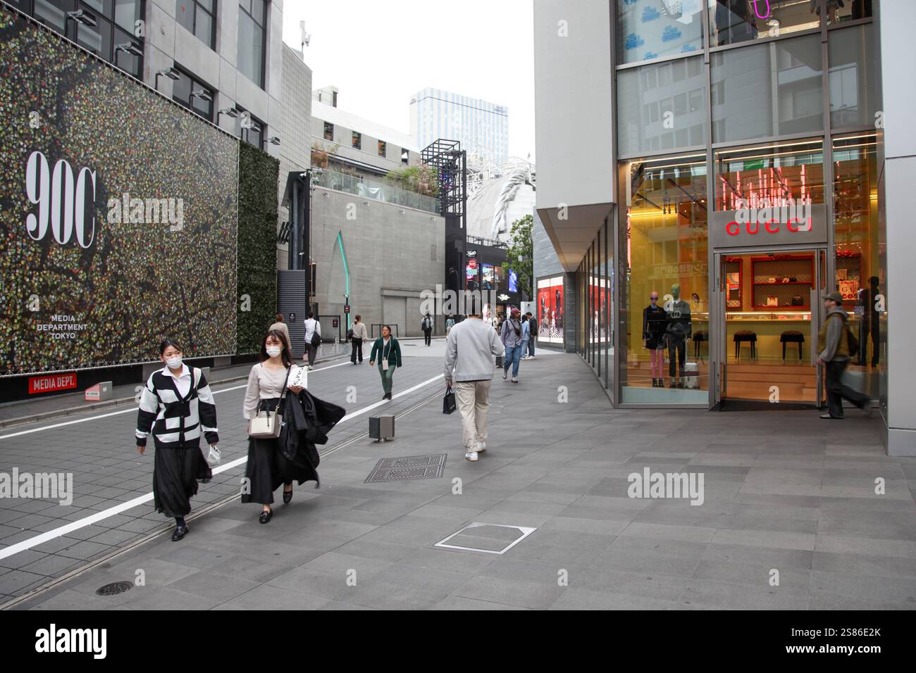 Street scene in Shibuya, Tokyo with pedestrians and tourists Stock ...