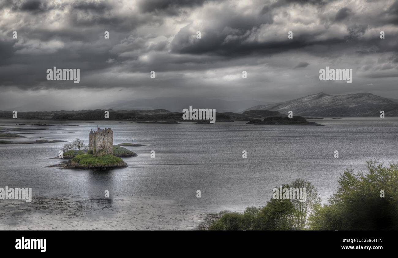 A hdri photography of the Castle Stalker in Scotland Stock Photo - Alamy