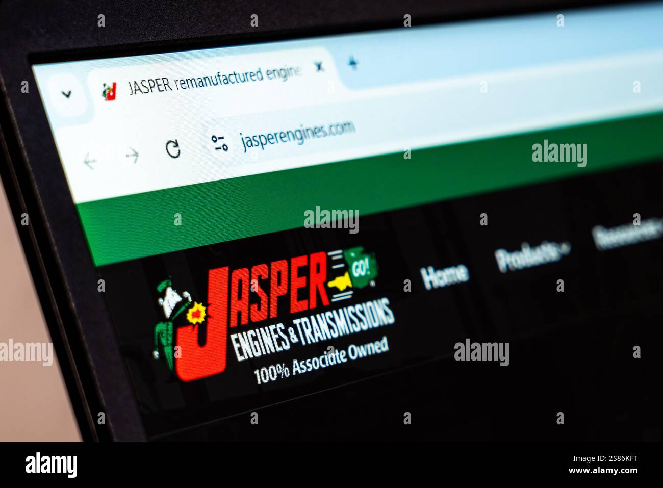 New York, USA - January 20, 2025: Jasper Engines and Transmissions website displayed on a screen ...