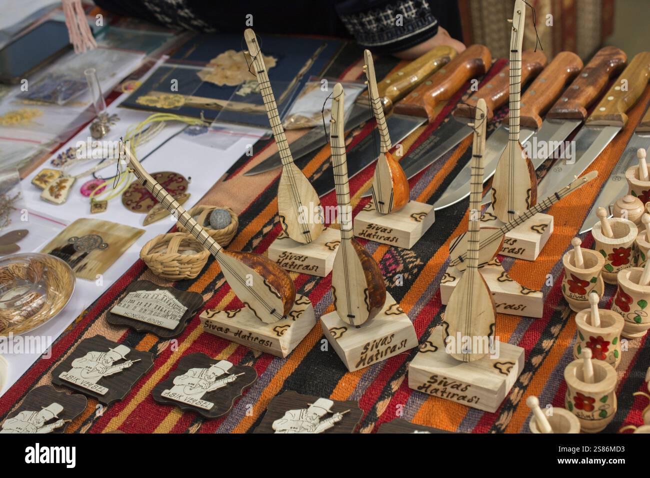 The classic turkish instrument Saz Stock Photo - Alamy