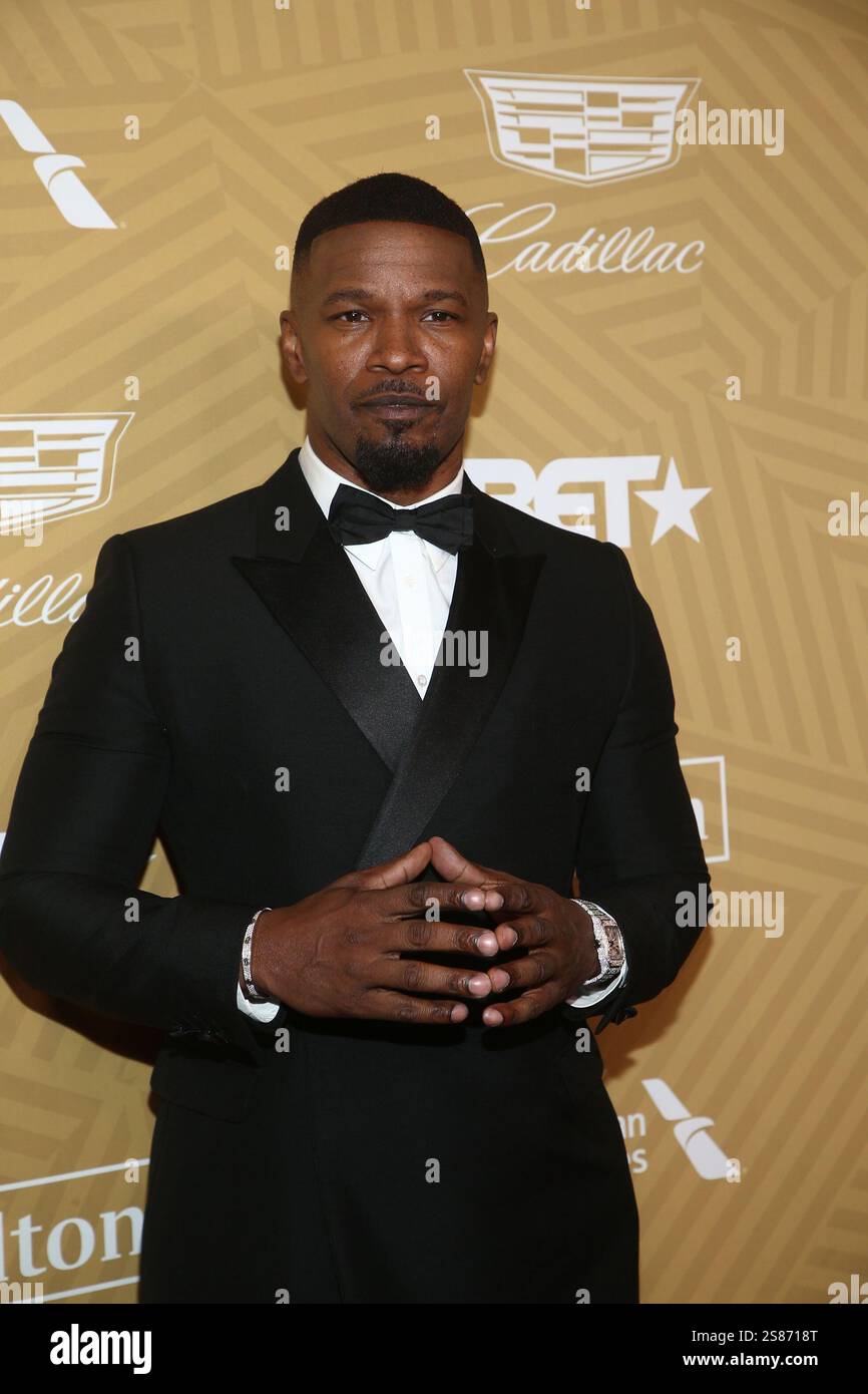 Jamie Foxx at the American Black Film Festival Honors, Arrivals ...
