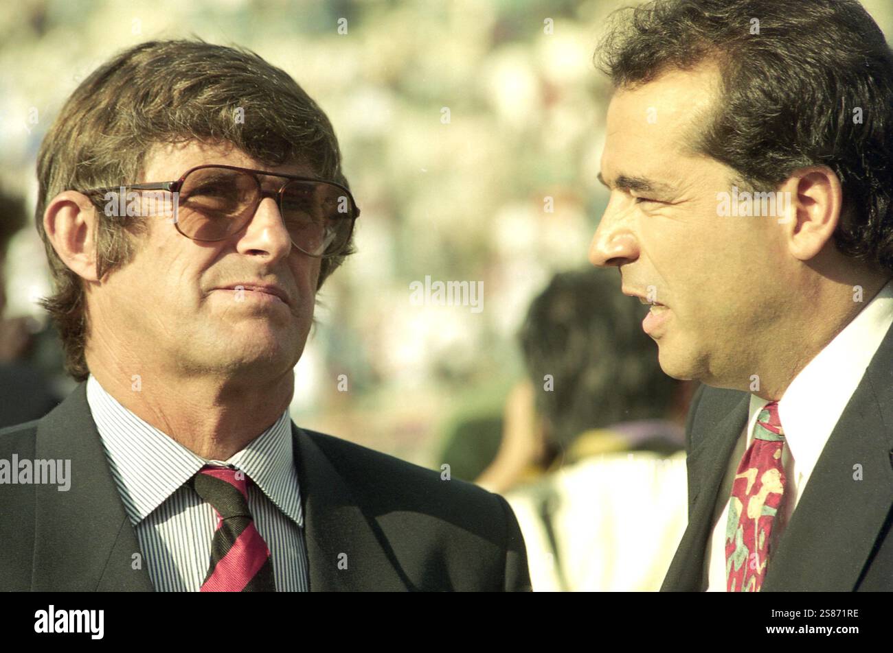 Los Angeles, CA, USA, 1994..The coach of the U.S.A. soccer team, Bora ...