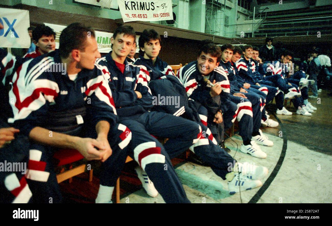 Usa 1994 world cup team hi-res stock photography and images - Alamy