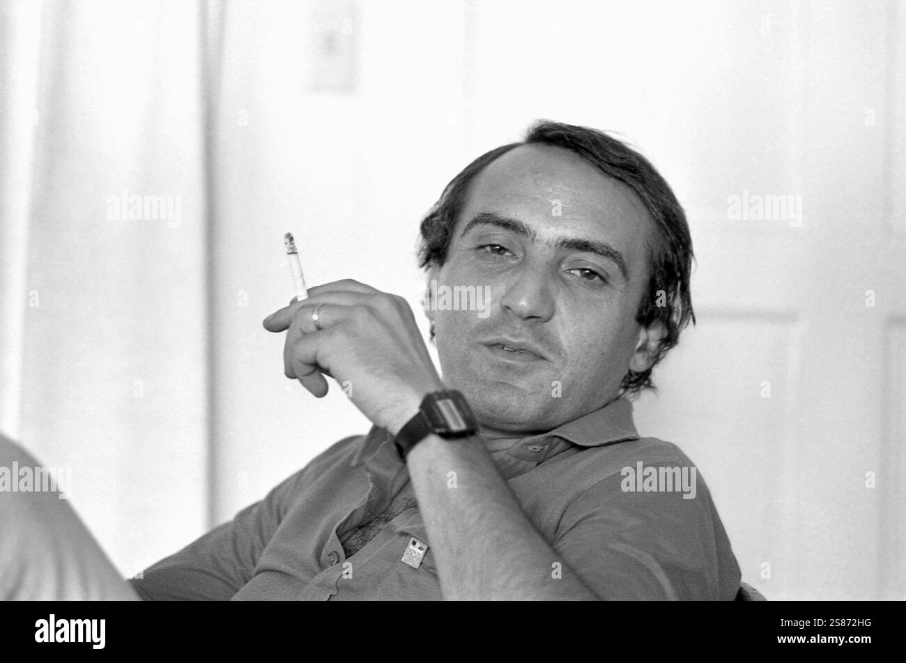 Los Angeles, CA, USA, 1984. Portrait of the Romanian journalist Horia ...