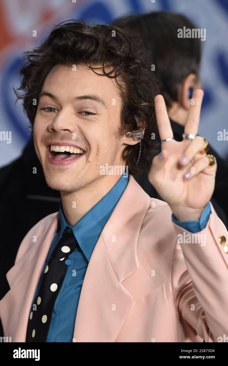 Harry Styles performing on NBC's Today Show at Rockefeller Plaza on ...