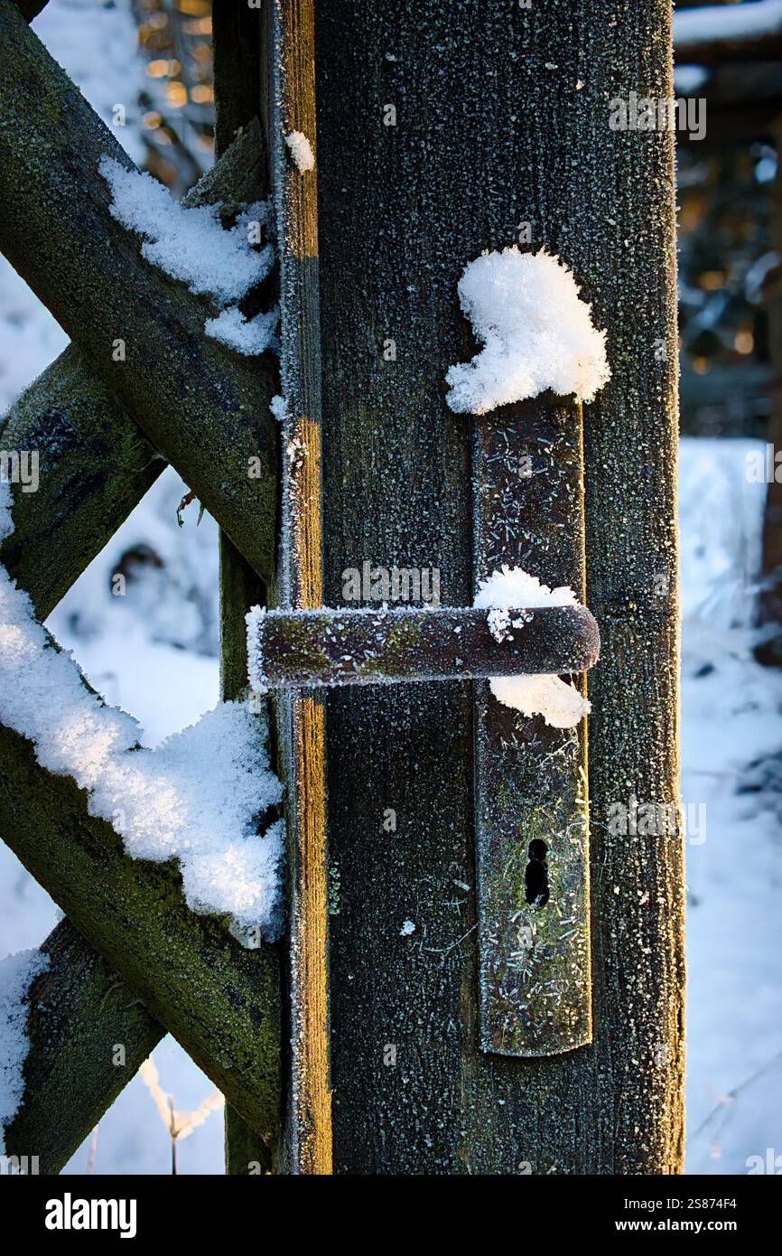 Design on the threshold hi-res stock photography and images - Alamy