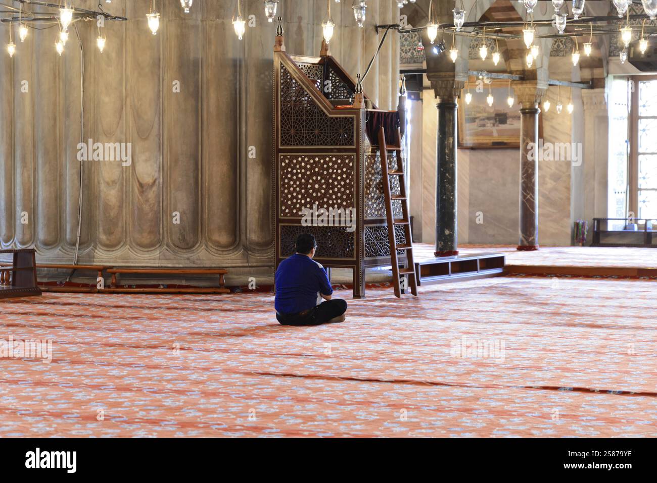 Fatih Mosque, Fatih Camii, Conqueror Mosque, Fatih district, Istanbul ...