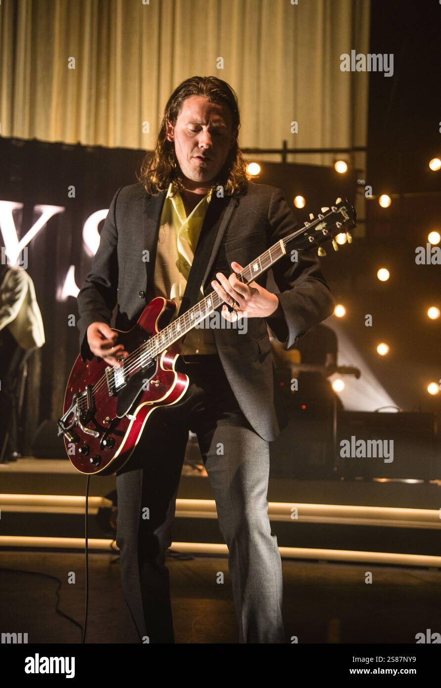 Jamie cook hi-res stock photography and images - Alamy