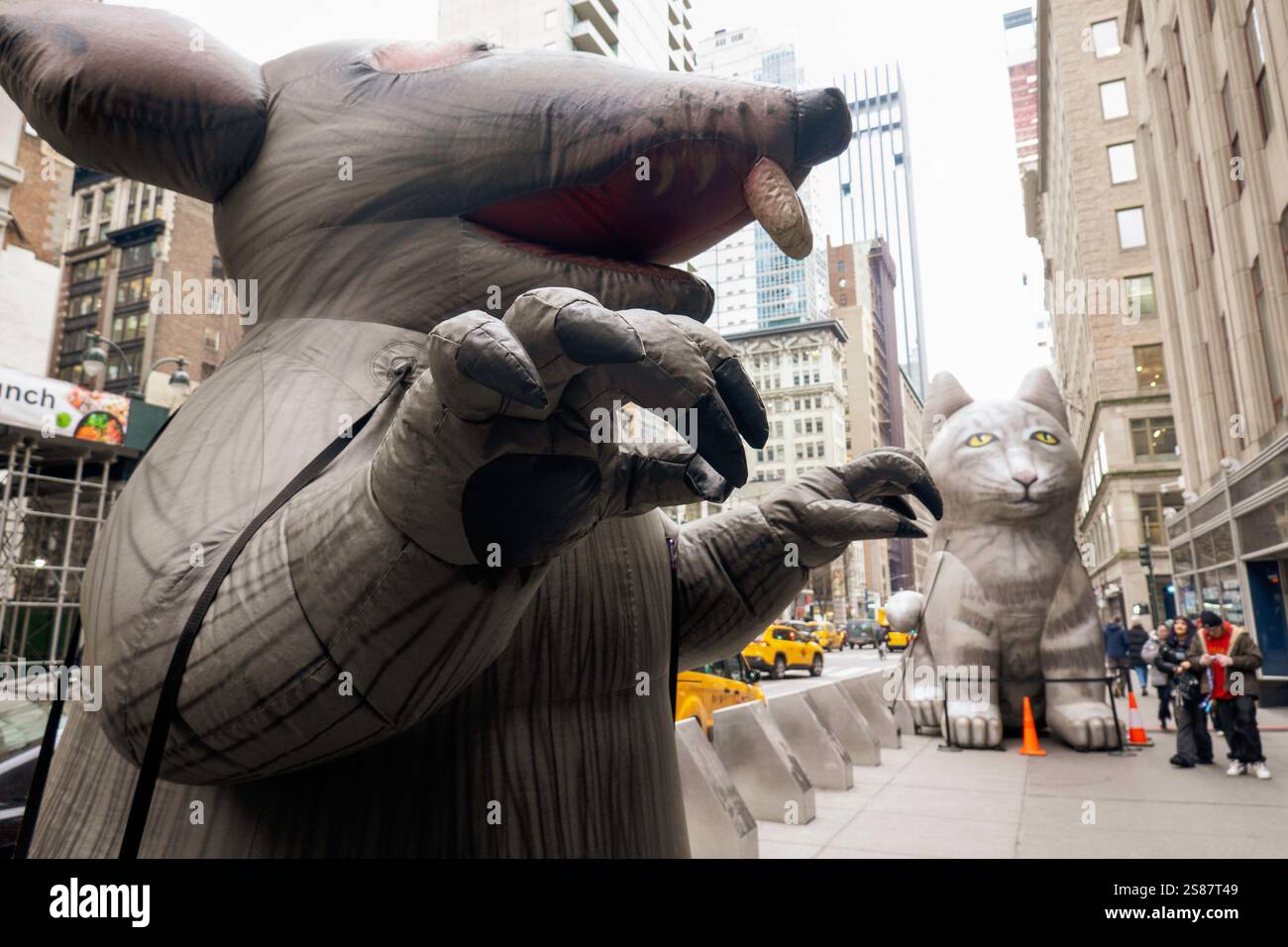 Scabby, a giant inflatable rat and Huge Inflatable Cat at a union ...