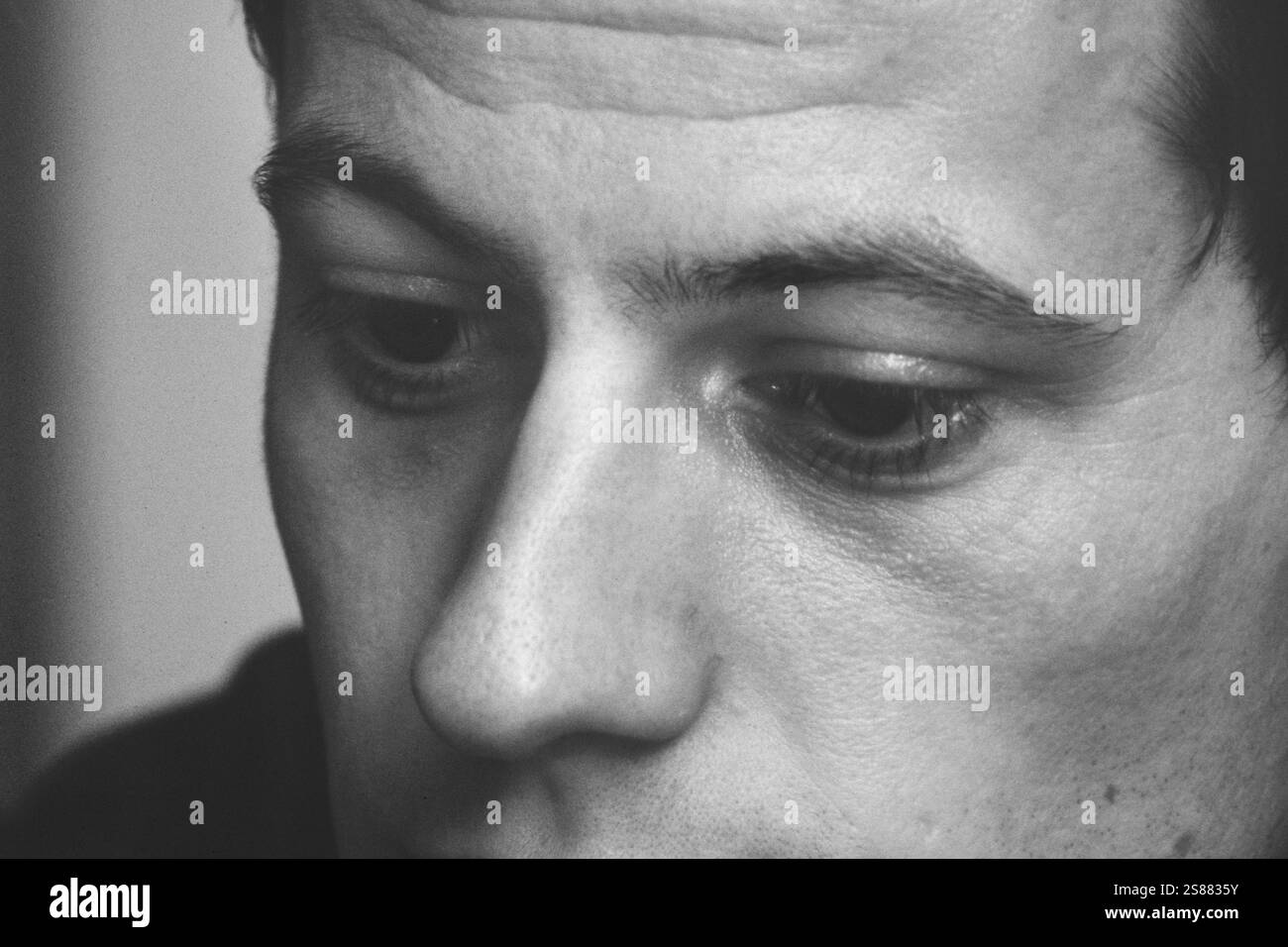 IOAN GRUFFUDD, ACTOR, 2001: Welsh actor Ioan Gruffudd at St David's ...