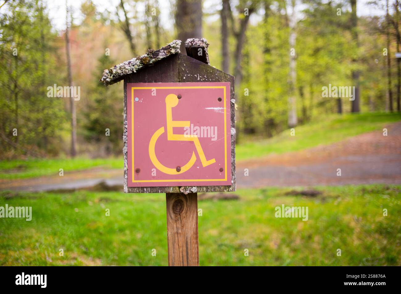 Little topper lake hi-res stock photography and images - Alamy