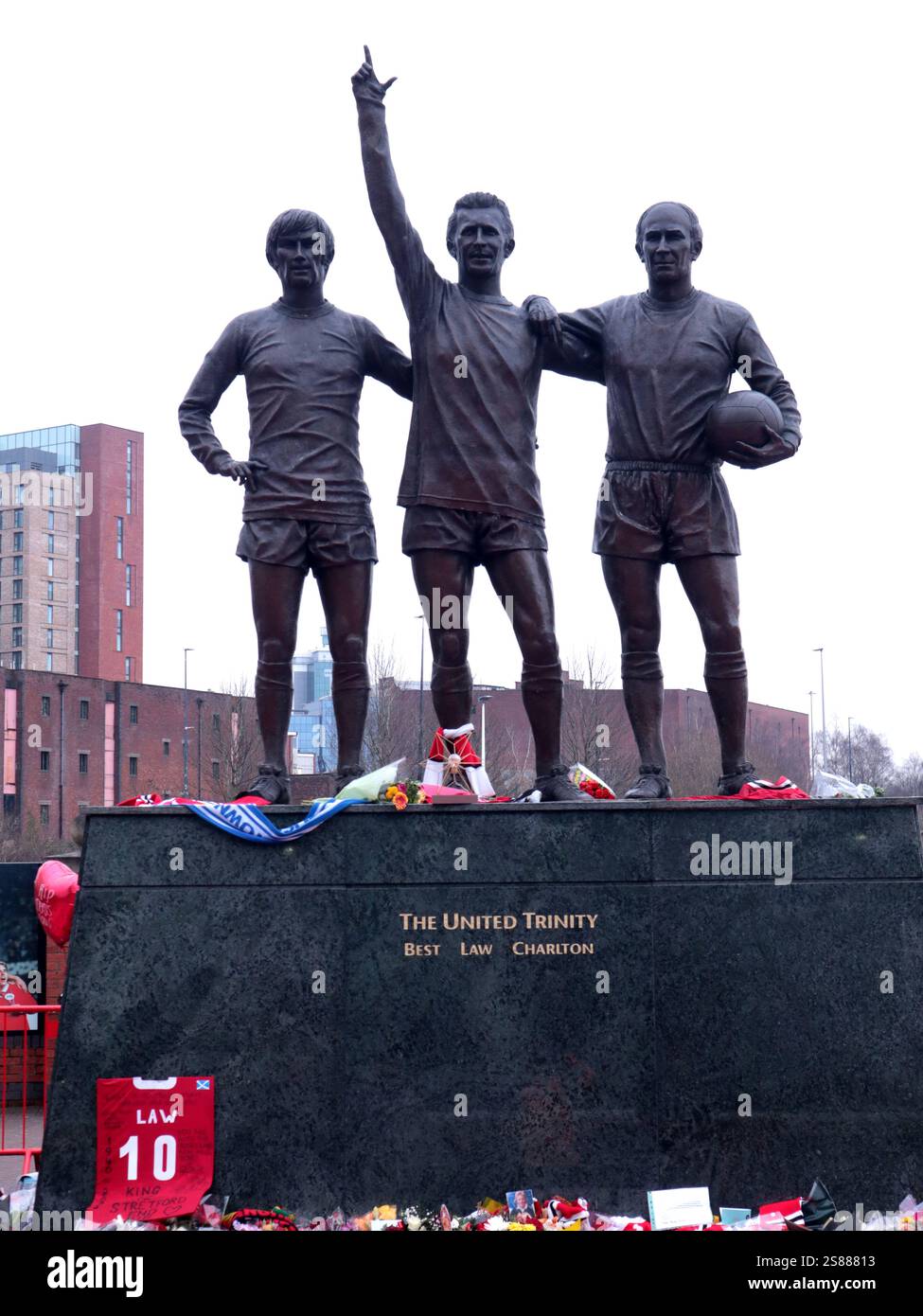 Denis law hi-res stock photography and images - Alamy