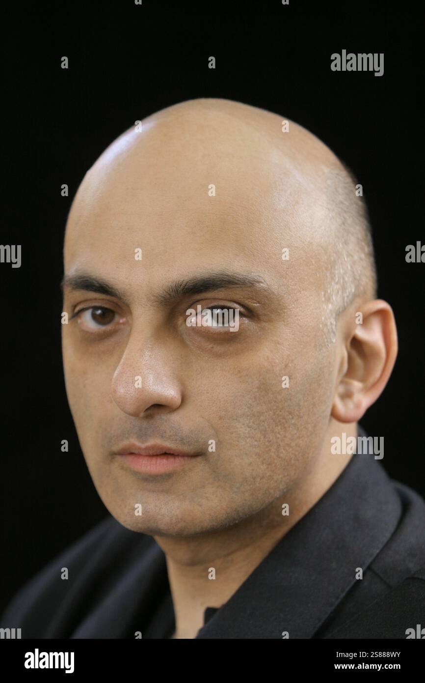 Scottish pakistani writer hi-res stock photography and images - Alamy